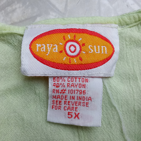 raya sun | Dresses | Raya Sun Girls 5 5x Green Color Fade Beach Scene ...